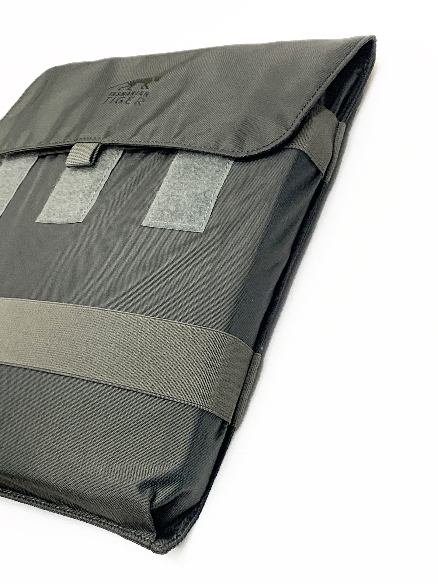 TT SAPI ポーチ VLは防弾だけじゃない！: タスマニアンタイガー タクティカルギア日本公式